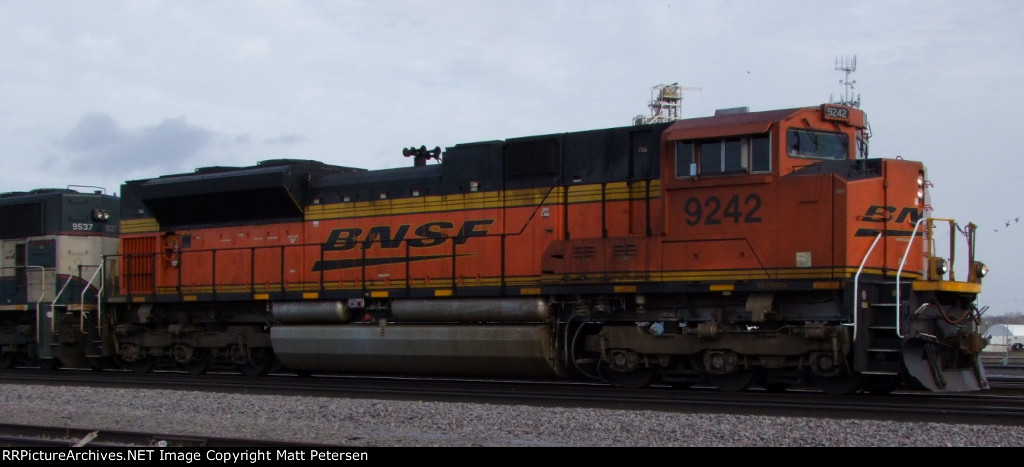 BNSF 9242